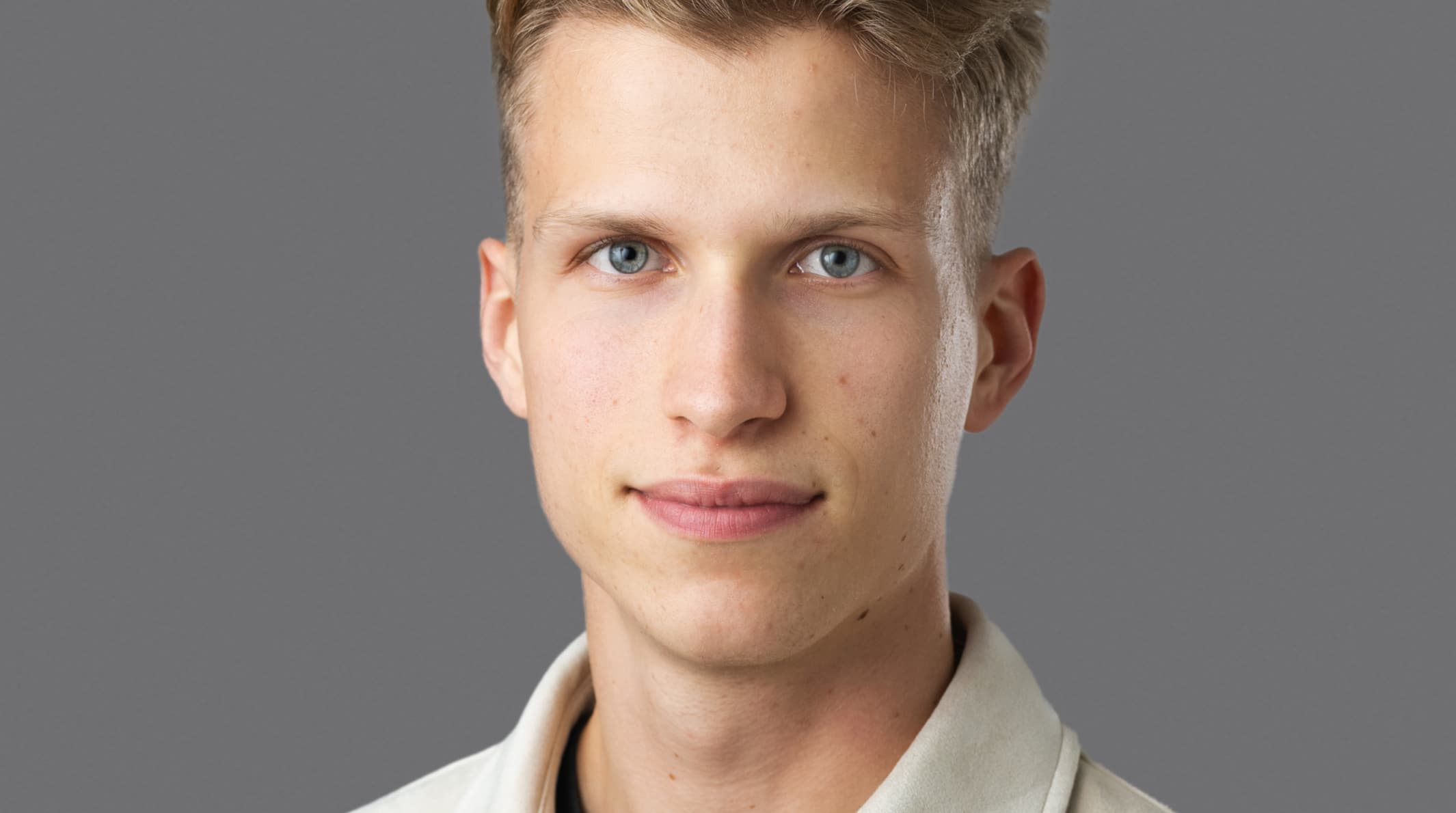 Damian Holc - Addovation